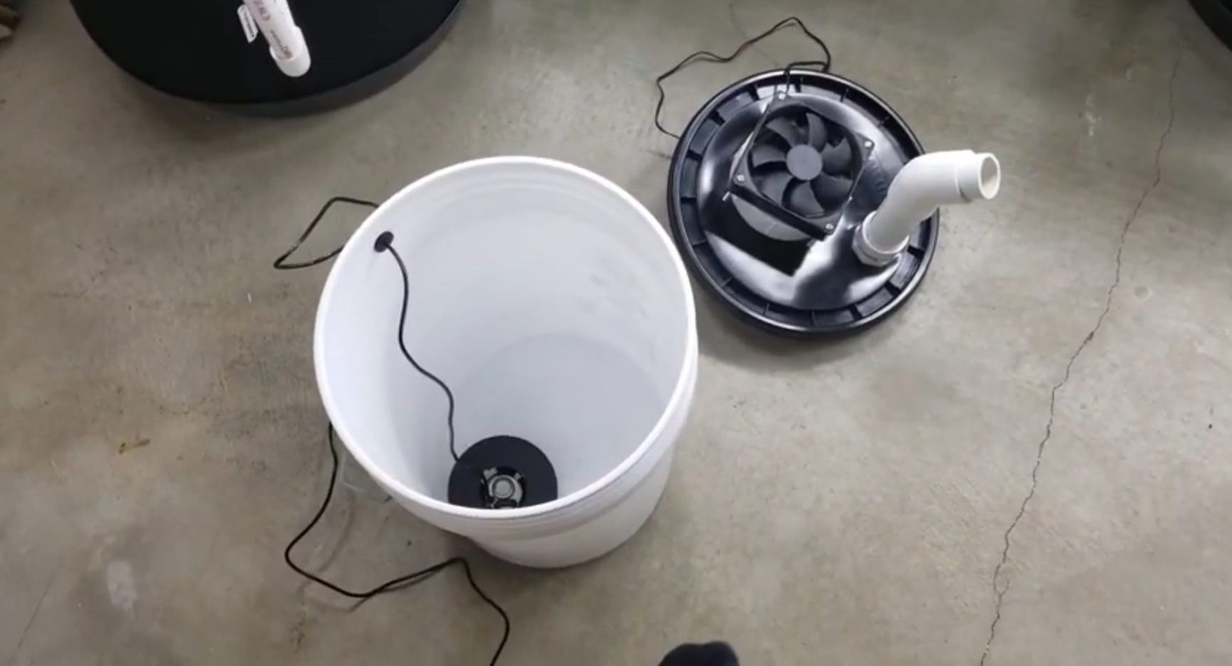 DIY Humidifier Bucket – The Dude Grows Show